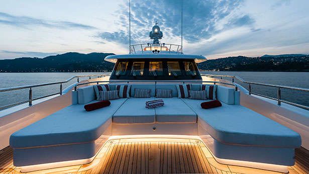 Atomic: built for comfortable long-range cruising